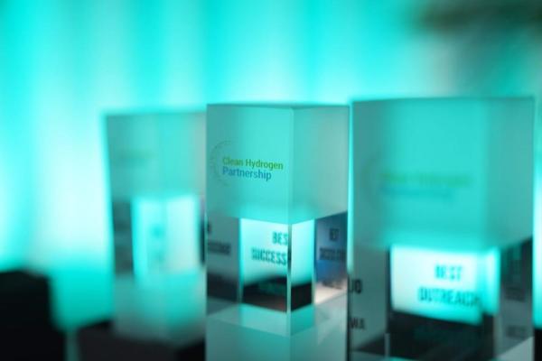 Public Voting Open for Clean Hydrogen JU Awards 2024! - Clean Hydrogen ...